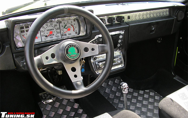 Škoda Rapid 136 tuning Šandy | Autodoplňky.cz - TUNING RACING SHOP